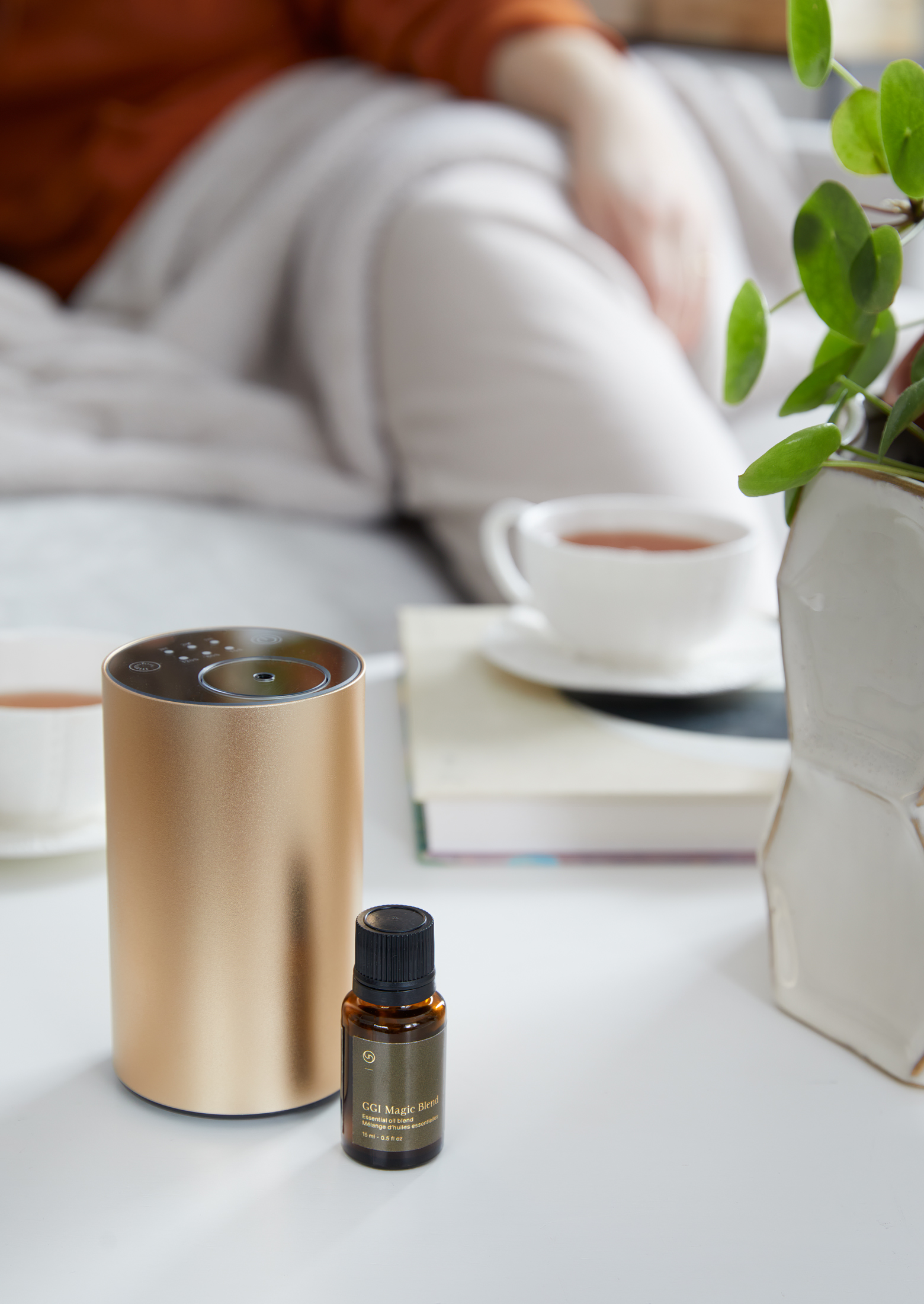 Gold Waterless Diffuser & Magic Blend *Bundle* | Interior Design ...